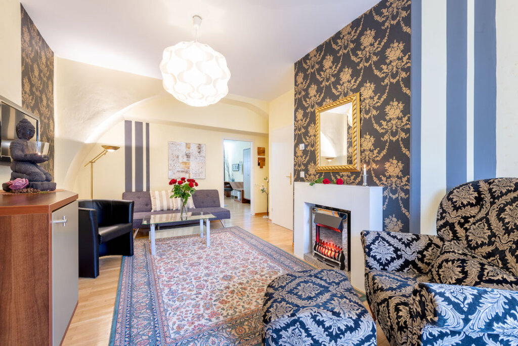 Schlosshotel Rosenau****s: Eine Freizeit-Oase mit antiken Flair ...